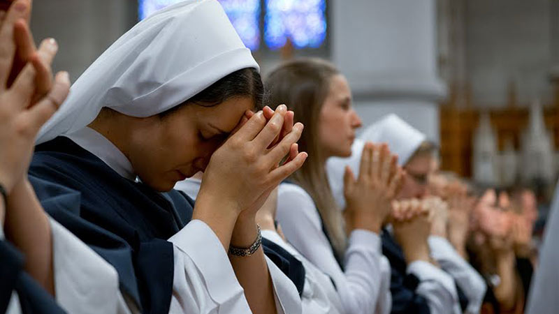 Vatican Report Praises American Nuns | December 19, 2014 | Headlines ...