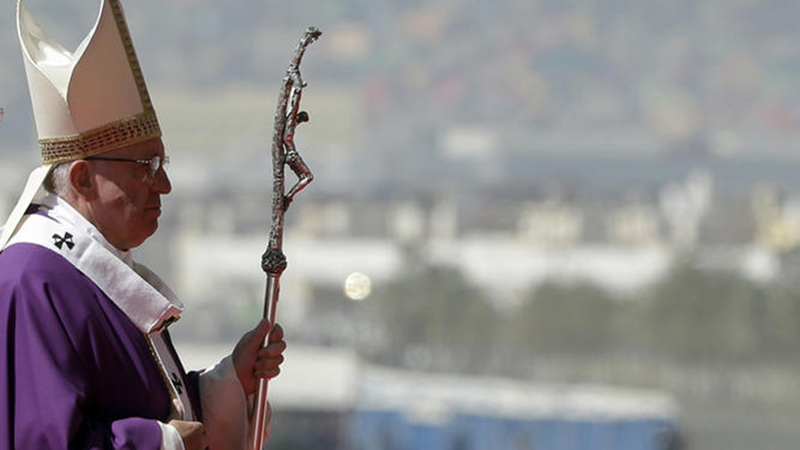 Pope at the Border | February 19, 2016 | Religion & Ethics NewsWeekly | PBS