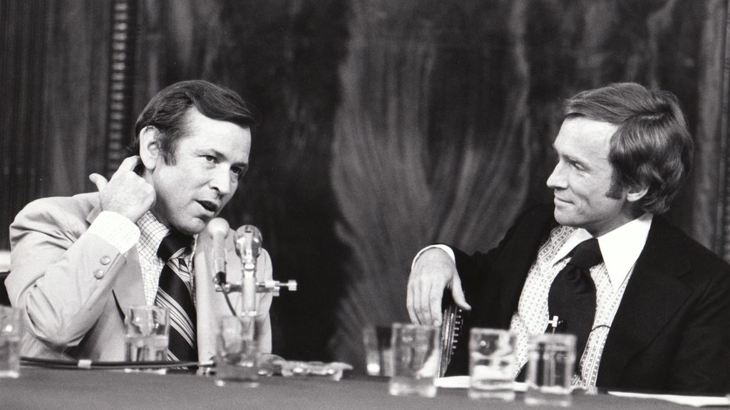 Dick Cavett's Watergate | 7 Things you need to know about Watergate ...